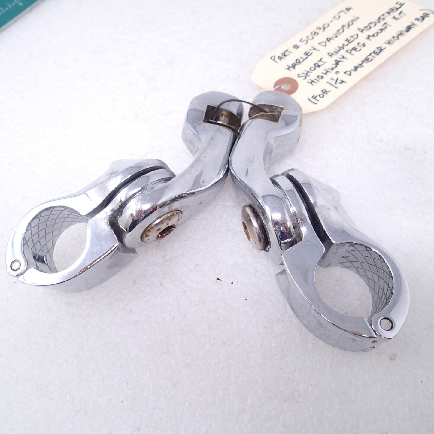 AFTERMARKET HARLEY DAVIDSON SHORT ANGLED ADJUSTABLE HIGHWAY PEG MOUNTS ...