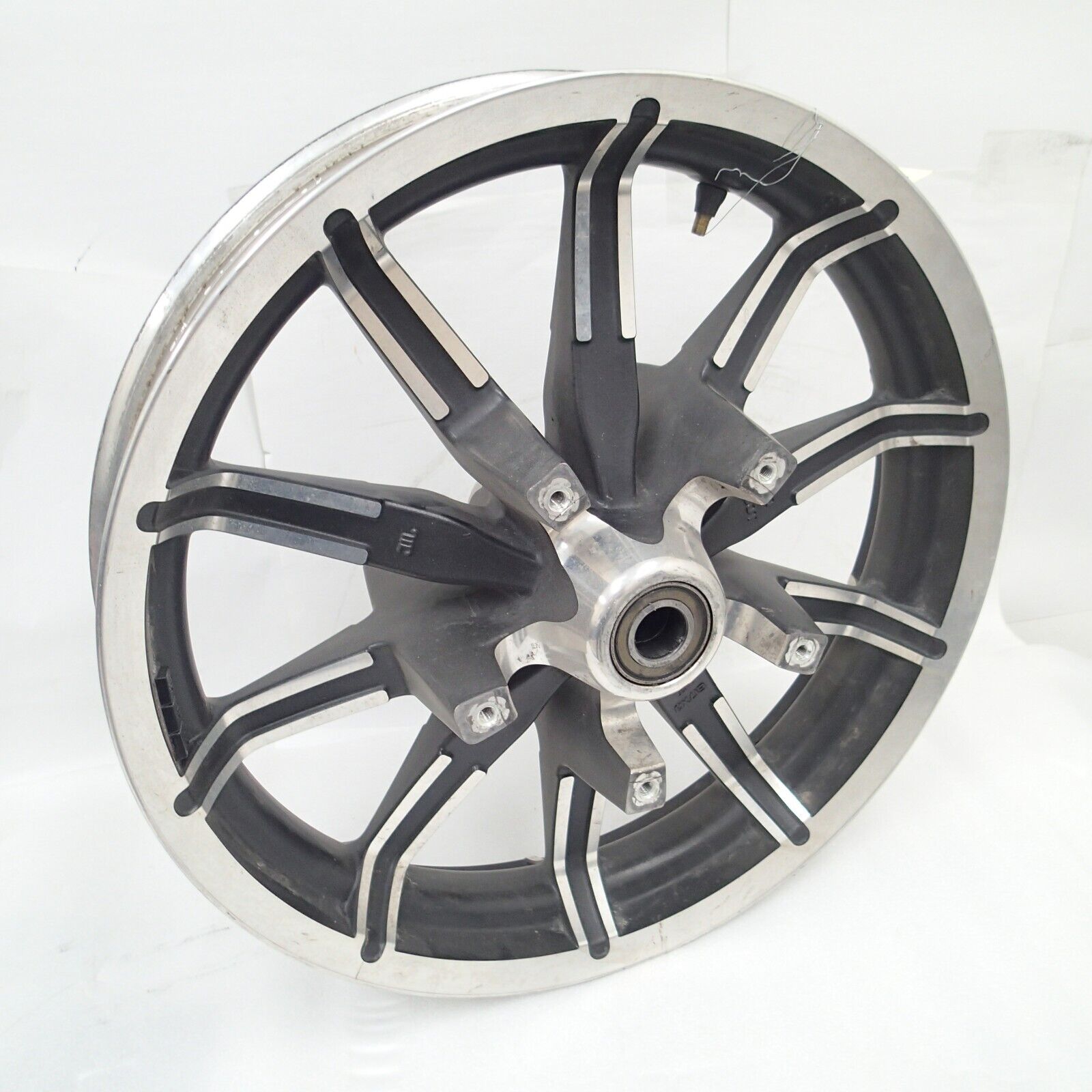 Front Wheel 17" X 3" ABS 10 Spoke Chrome 43300221 Harley Davidson ELEC ...