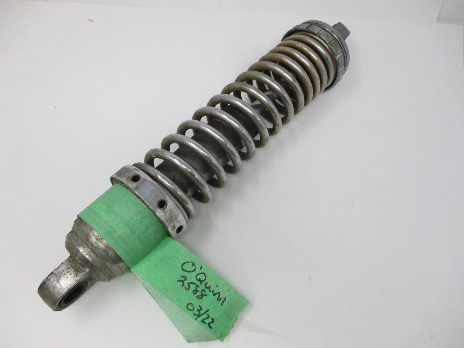 Honda Magna Showa Rear Shock Absorbers Shocks mb4-003 ONE UNIT ...