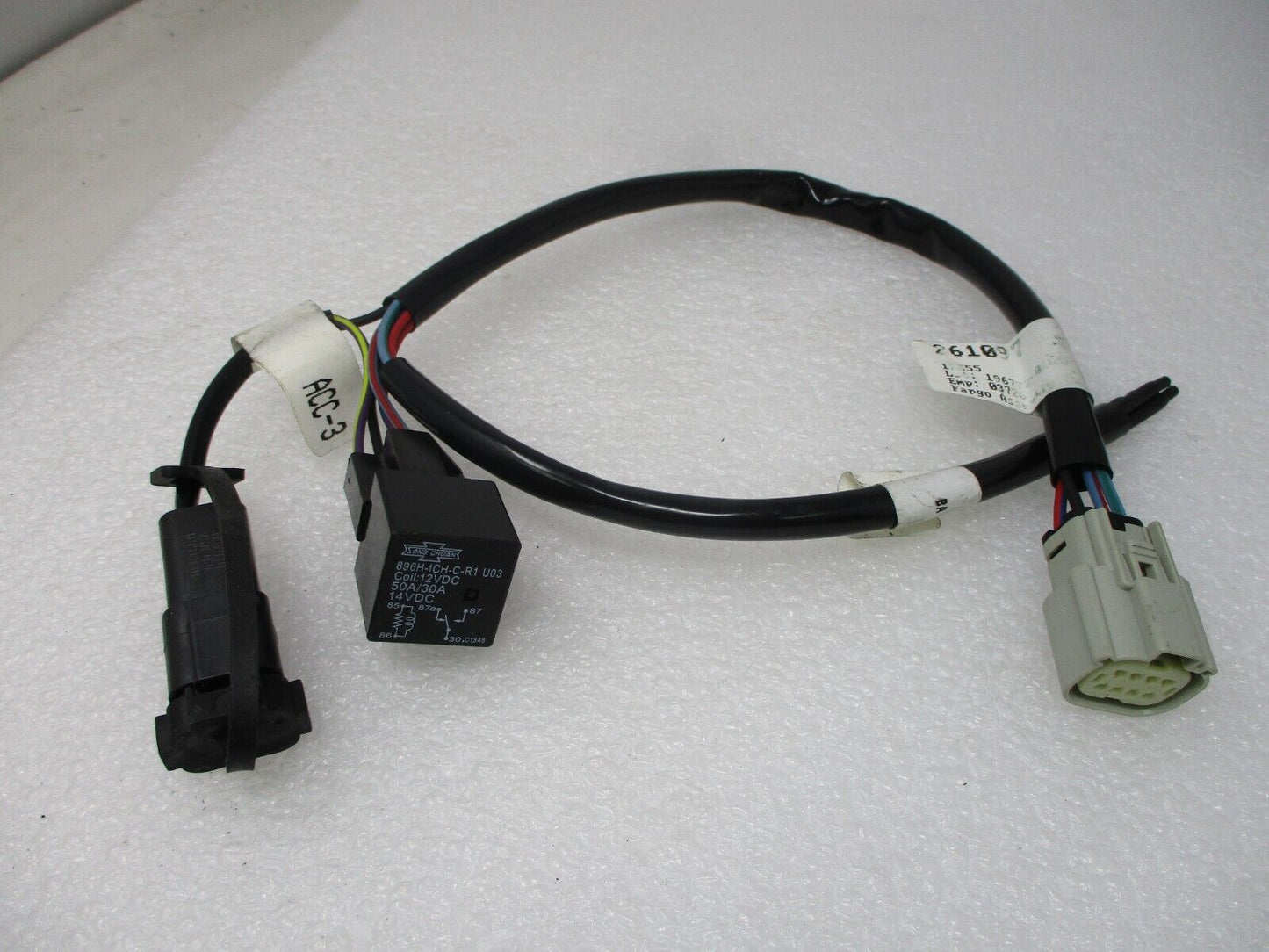 Genuine OEM Harley Davidson 896h-1ch-c-r1 wire harness connector/relay ...