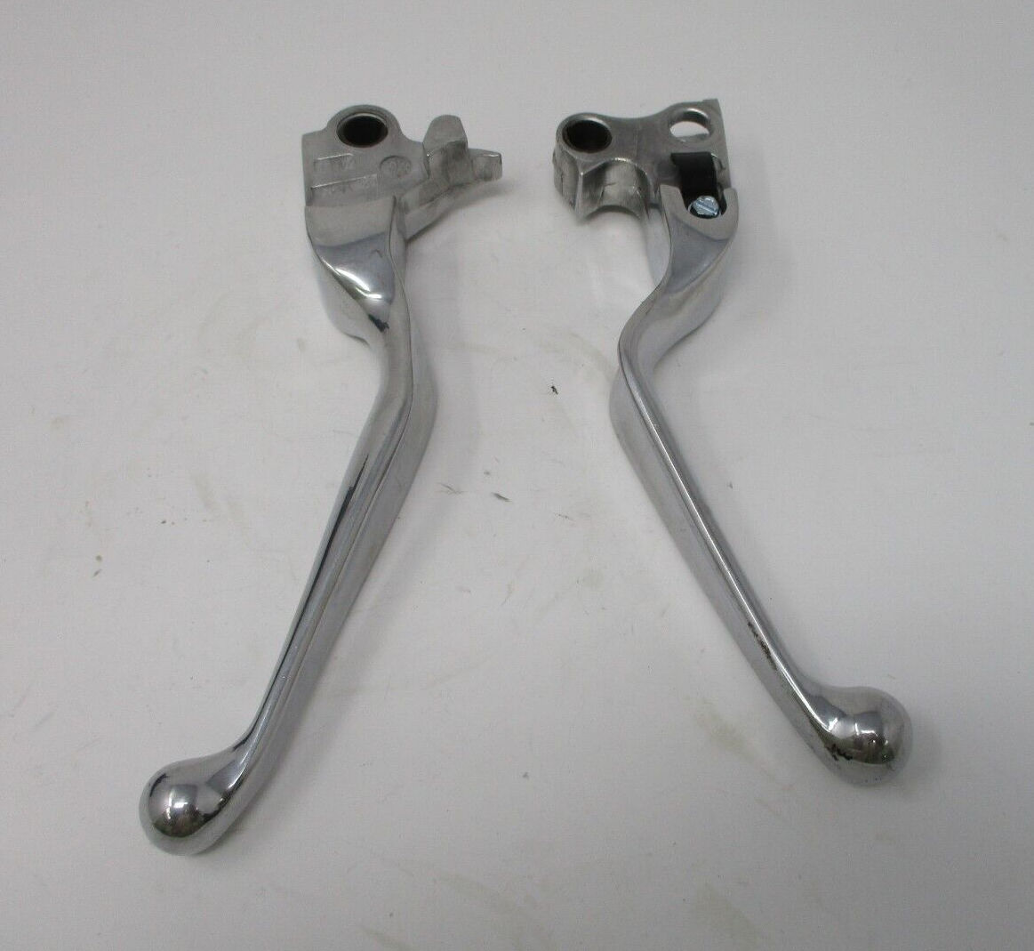 Harley-Davidson OEM Clutch Lever Set Marked 5311792 – Precision Frameworx