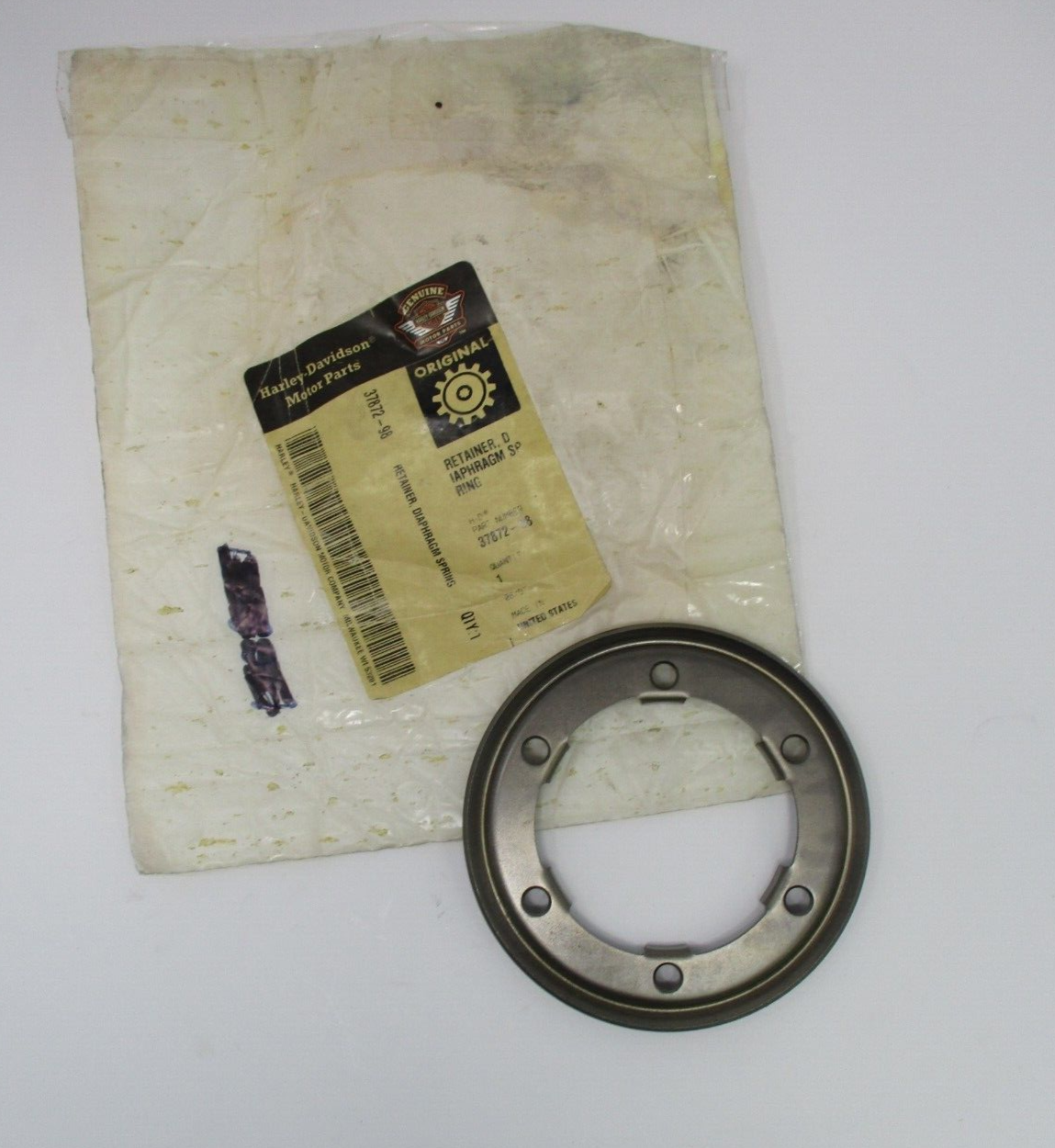 Harley-Davidson Clutch Diaphragm Spring Retainer 37872-98 – Precision ...