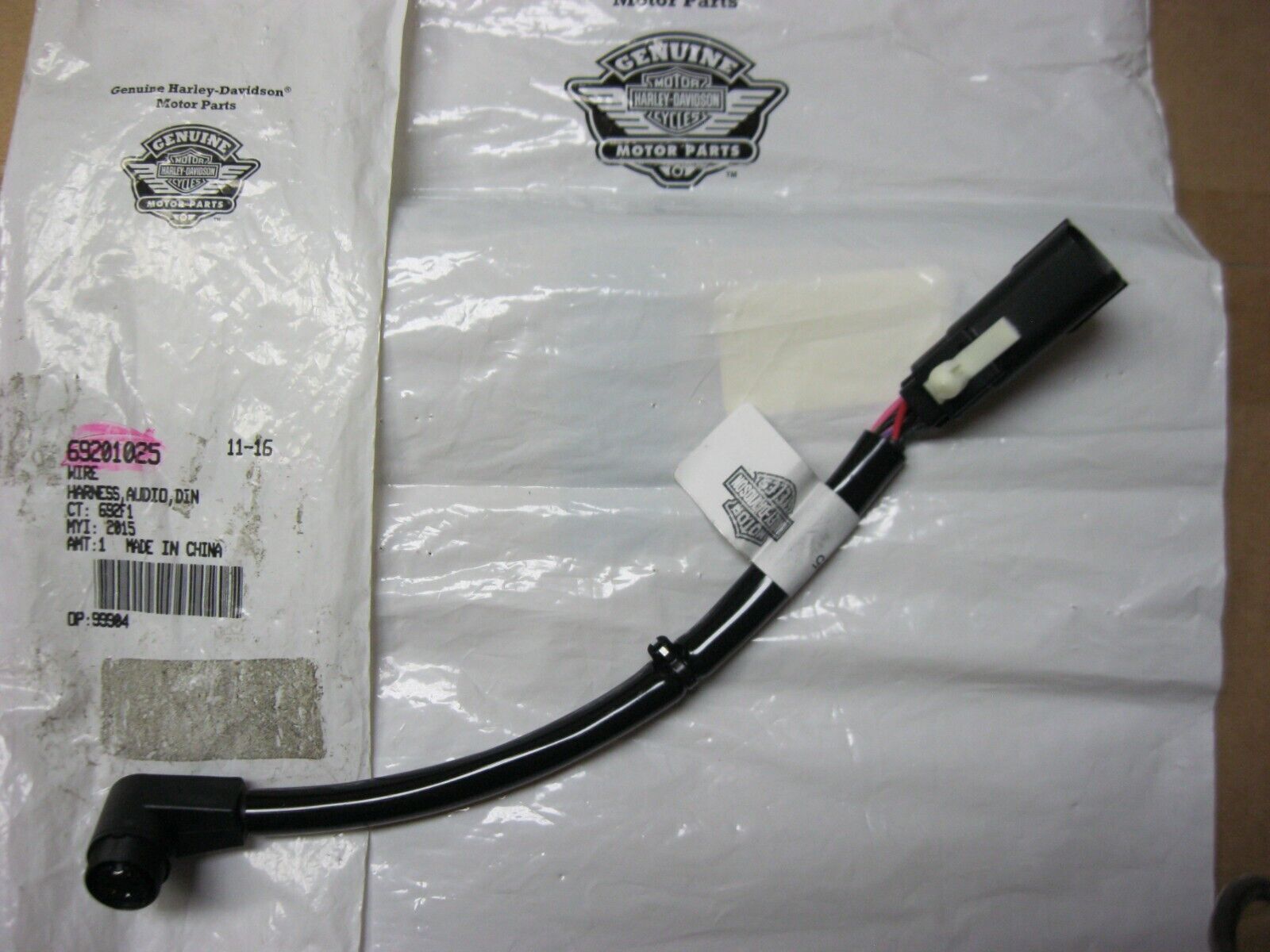 Harley-Davidson 2015-2017 FLHXSE CVO Street Glide Audio Wiring Harness ...